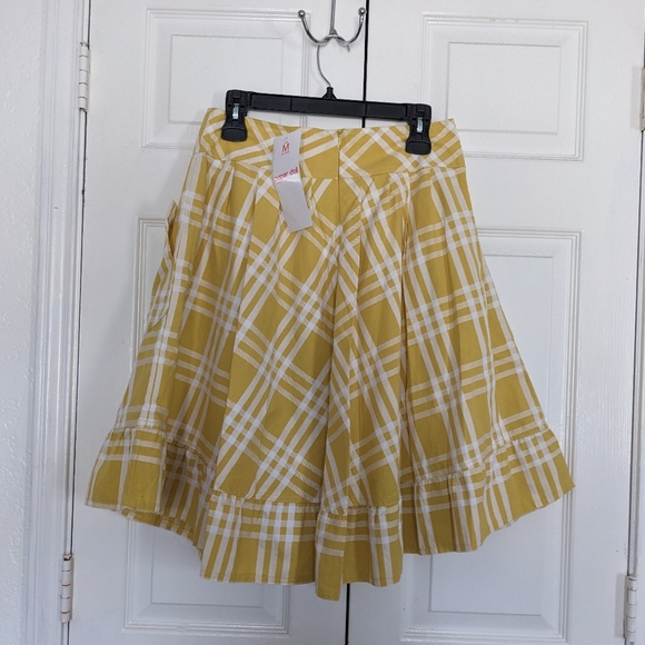 paper doll | Skirts | Paper Doll Clothing Los Angeles Skirt | Poshmark